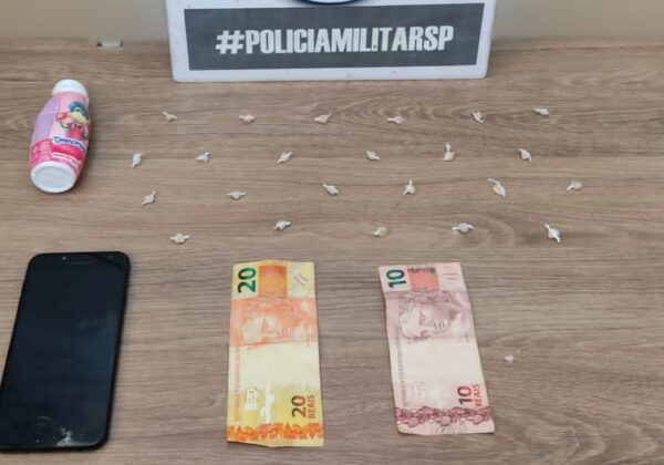 PM prende homem por tráfico de drogas em Artur Nogueira PM prende homem por tráfico de drogas em Artur Nogueira