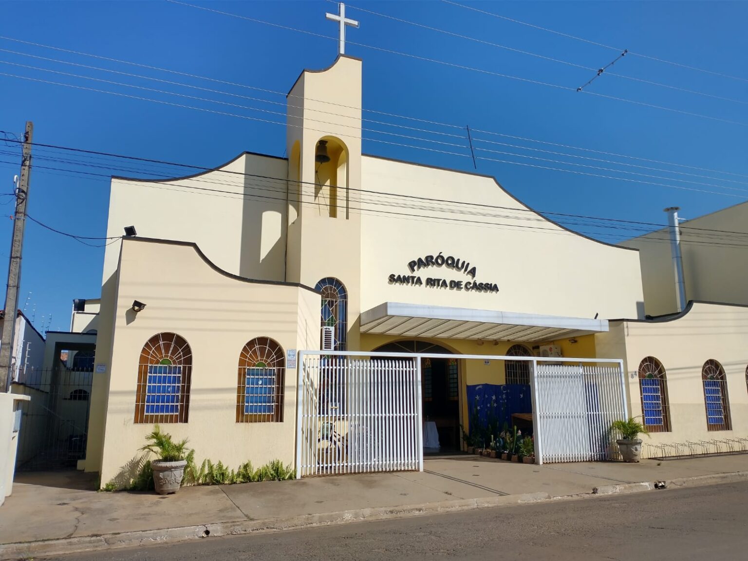 Paróquia Santa Rita de Cássia celebra 15 Anos com missa solene