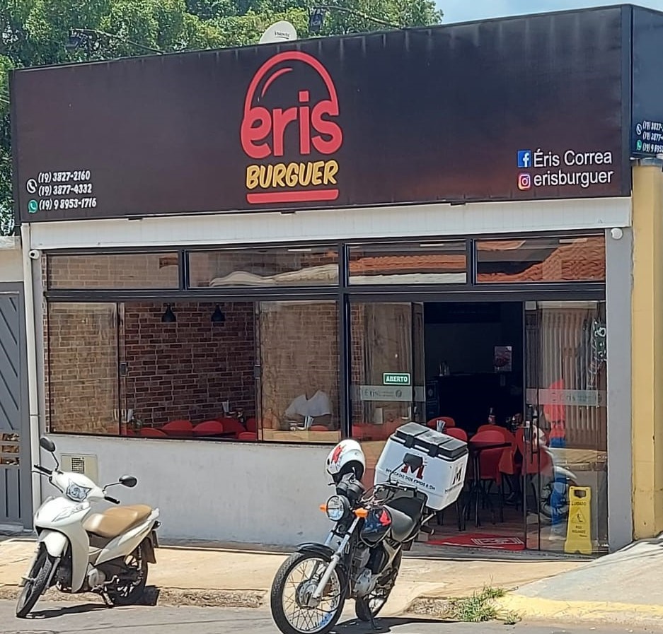 Self-Service à vontade no Eris Restaurante: Cardápio recheado com preço ...