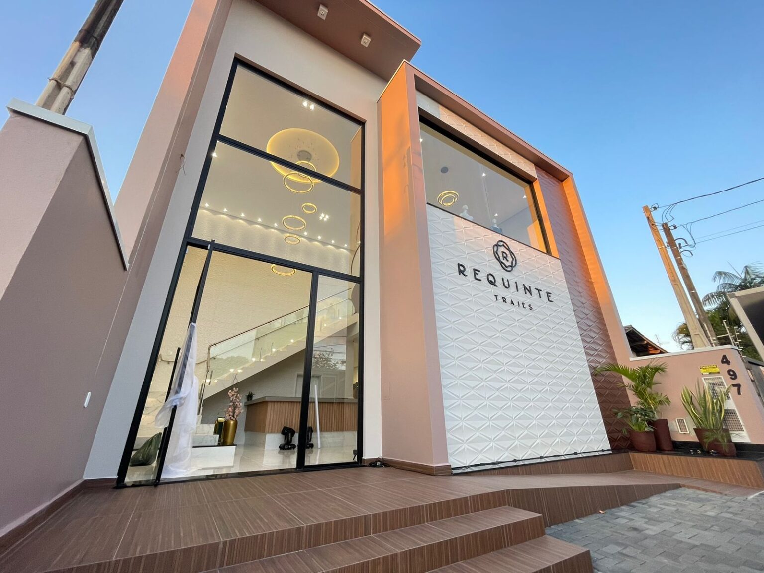 Confira a experiência de clientes satisfeitos com a excelência da ...