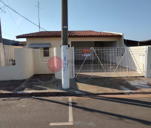 Casa para alugar com 3 quartos no CENTRO, Artur Nogueira